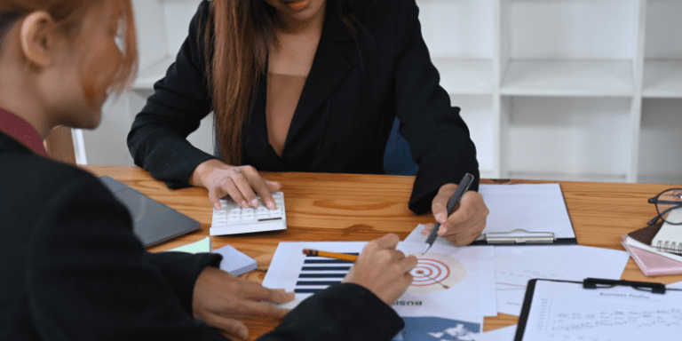 ᐅ ¿Cómo crear una consultora en Chile? | Emprende tu Pyme